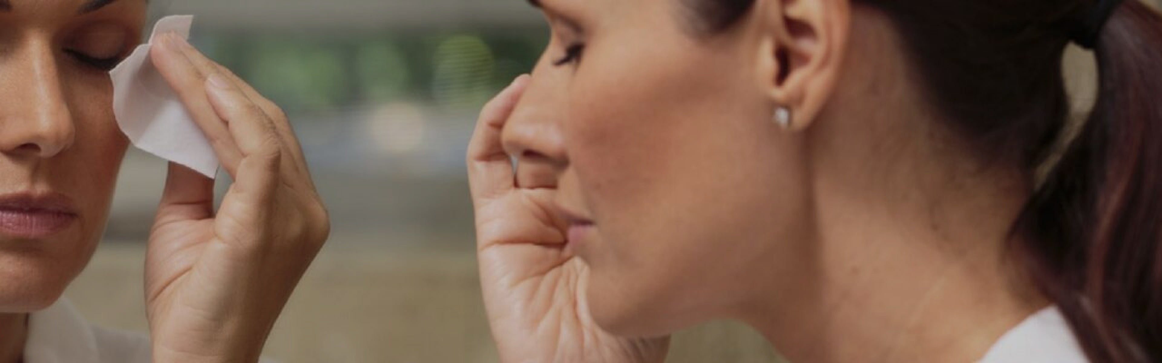 How to Use Cliradex? & how to use Eyelid Cleansers- Cliradex® – PRN ...